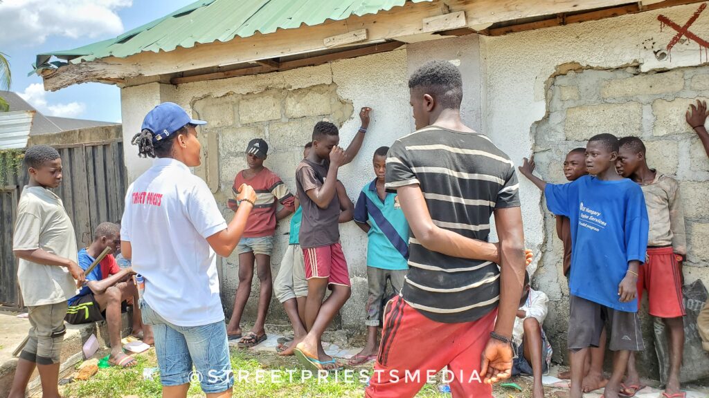 Driven by his own experience, this young Nigerian started an NGO to ...